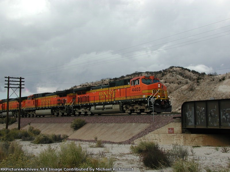 BNSF 4403